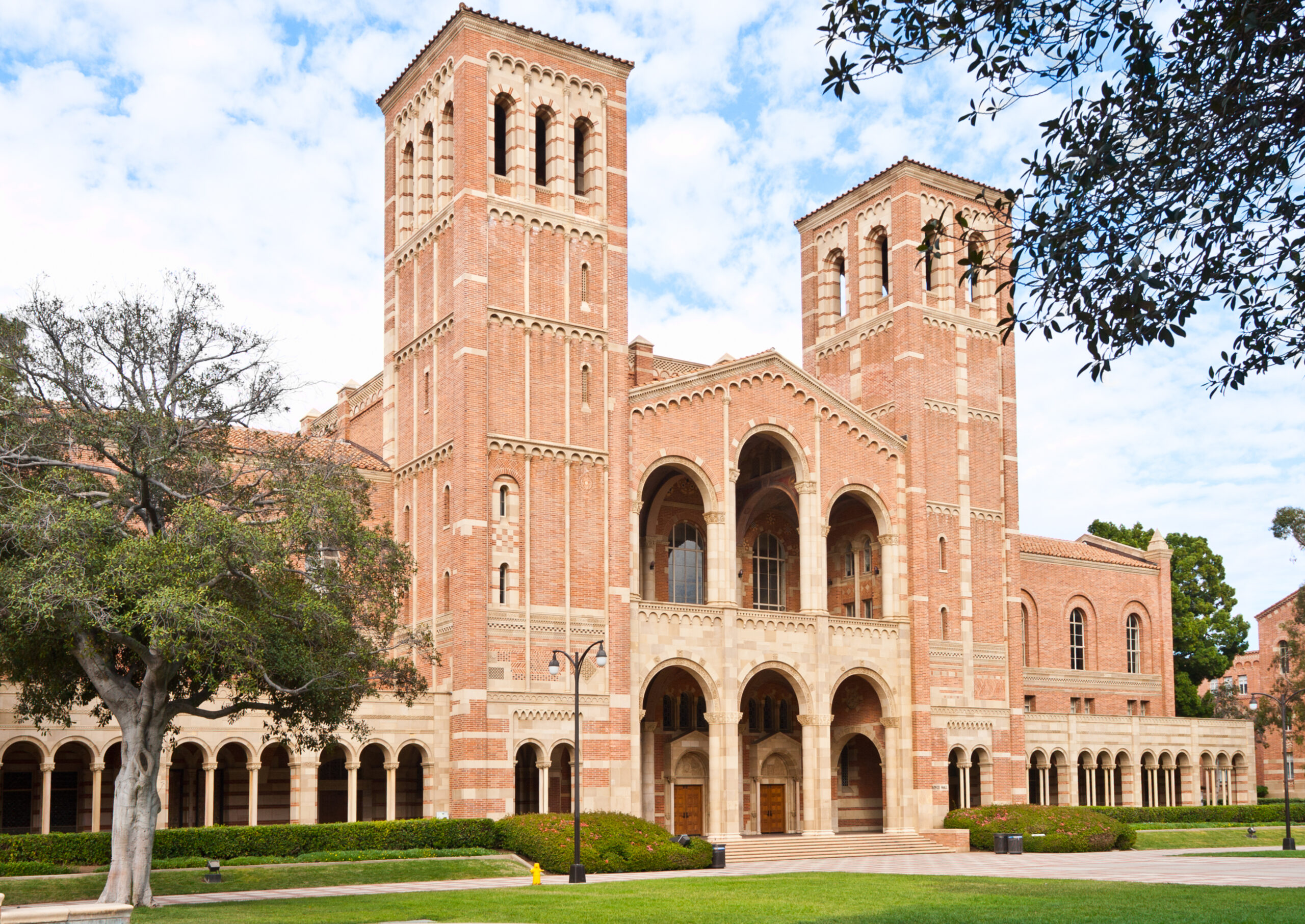 Colleges in Southern California: Full List | BestColleges
